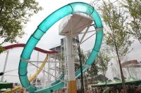 China Loop Water Slide with 16m Platform Height, 120-Person Capacity, and Hot-Dip Galvanized Steel Structure for sale