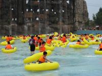 China Outdoor Water Park Wave Pool Wave Machine For Family Entertainment for sale