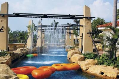 China Fiberglass Aqua Park Equipment For Hotel Lazy River , Family On Summer Vacation in Aqua Park for sale