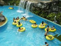 China Fiberglass Aqua Park Equipment For Hotel Lazy River , Family On Summer Vacation in Aqua Park for sale