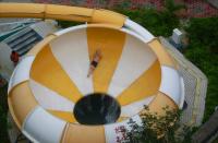 China Funny Indoor Water Parks Theme Park Equipment Platform 13.5m , Galvanized Steel Steel Support for sale