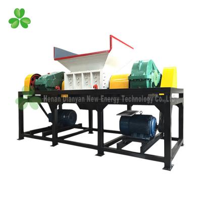 China Four Shaft Used Tire Shredder , Truck Tyre Shredder Driven By Double Hydraulic Motors for sale