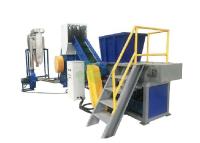 China Double Shaft Waste Tire Shredder Machine With 26pcs Knives SGS Approval for sale