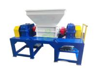 China Double Shaft Waste Tire Shredder Machine With 26pcs Knives SGS Approval for sale