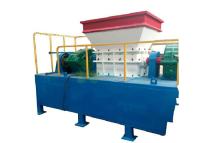 China 55×2KW Power Rubber Waste Tire Shredder With Φ500×40mm Knife Size Low Noise for sale