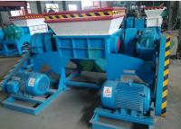 China Big Size Plastic Bottle Shredder Machine With 40pcs Knives Customized Color for sale