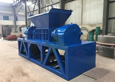 China Multipurpose Four Shaft Shredder Waste Plastic Recycling Machine 24pcs Blades for sale