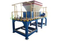 China Industrial Using Small Tire Recycling Plant / Durable Twin Shaft Tire Shredder for sale