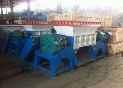 China Industrial Waste Tree Crushing Machine Wood Pallet Shredder With Long Lifetime for sale