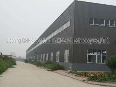 China PVC Downpipe Steel Structure Warehouse With Sandwich Panel Wall for sale