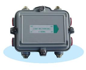 China 110dB 3 Way CATV Splitter 15 Amps 750MHz Outdoor Aluminum Diecast for sale