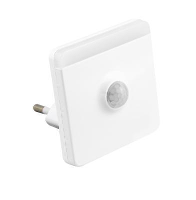 China 10lm 220V Small Plug In Night Lights Corridor High Sensitive Motion Activated for sale