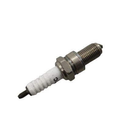 China Tricycle Engine Spare Parts 250cc Water Cooled Engine Spark Plug for Better Efficiency for sale