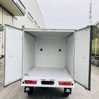 China Gasoline Three Wheel Cargo Van Motorcycle with Tire Size 5.0-12 and Curb Weight ≥500kg for sale