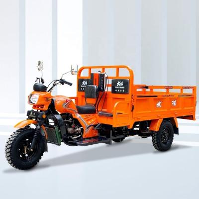 China Blue Motorcycle Cargo Tricycle with Front Disc Rear Drum Brakes and 5.0-12 Tire Size for sale
