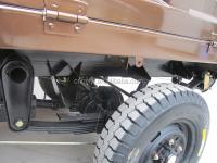 China 250cc Three Wheel Closed Cabin Heavy Load Motorcycle with Unladen Kerb Weight 600kg for sale