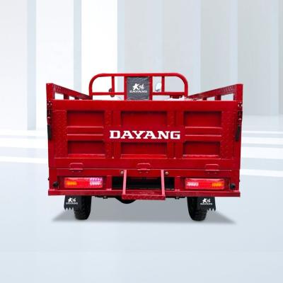 China Air Cooling Cargo Tricycle Motorcycle with 5.0-12 Tyre and 150/200/250/300cc Engine for sale