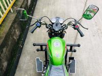 China DAYANG 200cc Three Wheel Cargo Tricycle with 801 W Power and 1.8*1.3 Cargo Box Size for sale