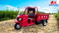 China Water-Cooled Engine Semi Cab Tricycle with Double Lights and Strong Loading Capacity for sale