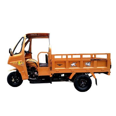 China Water-Cooling Engine 250cc Semi Cabin Motorized Cargo Tricycle for Your Business for sale