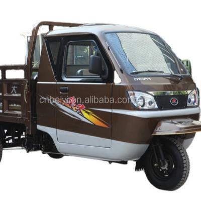 China BeiYi DaYang 150cc/175cc/200cc/250cc/300cc Cabin Cargo Tricycle Three Wheel Motorcycle for sale