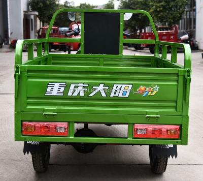 China 150cc Motorized Cargo Tricycle Trike Bike with Motorized Driving Type in Chongqing for sale
