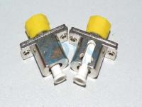 China Metal Optical Fiber Adapter Simplex FC to LC Mating Sleeves Hybrid for sale