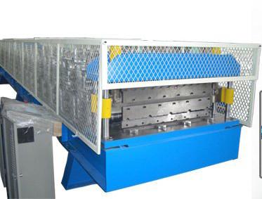 China Roof Double Roll Forming Machine 0.8-1.2mm Thickness 20m/min Speed for sale