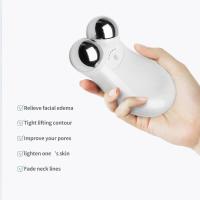 China Double Chin Electric Face Massager Heat Skin Tighten Anti Wrinkle Anti Aging for sale