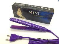 China Mesky  1.5m Power cord Mini Hair Styling Tools Mini Portable Flat Iron for sale
