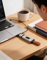 China ODM Leather Usb Flash Drive Print Logo 4G 20MB/S Reading Speed Aluminum Usb Flash Drive for sale