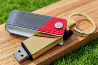 China Mac OS Compatible Leather USB Flash Drive Black Stock Color Custom OEM Stylish Durable Design Perfect for Corporate Gifts for sale