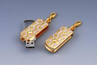 China Necklace Shaped Crystal Usb Flash Drive 3 0 Portable Compact Device Perfect For Data Management And Quick File Sharing for sale