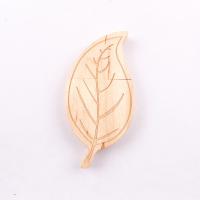 China 15MB/S 32GB 128GB Wooden USB Flash Drive Leaf Shape Memory I Fast Speed for sale