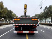 China China Dongfeng KR 6.3T Truck Mounted Mobile Crane For Bridges Subways Buildings for sale