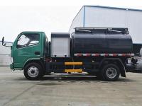 China China DONGFENG 5cbm Fuel Tanker Truck Small Oil Storage Truck 4X2 for sale