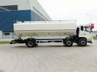 China DONGFENG 25 Cbm Bulk Feed Transport Truck , Bulk Grain Delivery Truck Euro 5 for sale