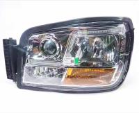China Original Dongfeng EQ1061 Truck Body Spare Parts 24V Headlight Assembly 37BG35-11020 for sale