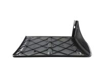 China 2012-2024 Original ISUZU Truck Spare Parts Mud Flaps For Left And Right Rear Wheel Plates for sale