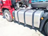 China Heavy Duty Tractor Truck with 600L+300L Fuel Capacity, 3500 Mm Wheelbase, and 11.00R20/12.00R20/12R22.5/315/80R22.5 Tire Size for sale