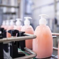 China Liquid Detergent Shampoo Bottle Filling Machine Filler Packaging Line for sale