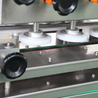 China Automatic High Precision Flip Top Cap Screw Capping Machine with PLC Control System and ≥99.9% Screw Cap Rate for sale