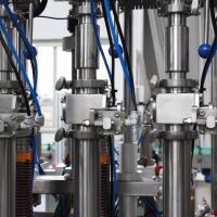 China Npack Automatic Tomato Paste Sauce Bottling Equipment Puree Jam Filling Packing Machine for sale