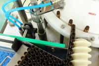 China Automatic High Speed Peristaltic Pump Pharmaceutical Vial Filling Machine for sale