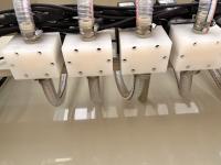 China Anti-corrosive Acid Bleach Plastic Bottles Filler Automatic Liquid Filling Machine for sale