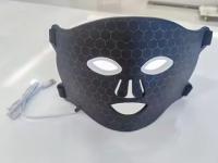 China Fitkang FDA-Cleared Red Light Therapy Mask with 660nm/850nm Wavelength and 30mW/cm² Power Output for sale