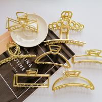 China Rose Gold Geometric Hair Claw Clip 12x6x5cm Big Metal Hair Holder for Long Hair for sale