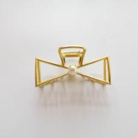 China Rose Gold Geometric Hair Claw Clip 12x6x5cm Big Metal Hair Holder for Long Hair for sale