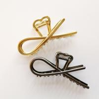 China Wholesale Fashion Fish Bone Shape Hair Claw Clip Alloy 11.5cm 51g Women Gold Metal Shark Hair Grips for sale