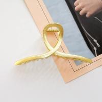 China Large Gold Metal Hair Claw Clip for Thick Hair 12x6x4cm Women Girls Fashion Alloy Barrettes for sale